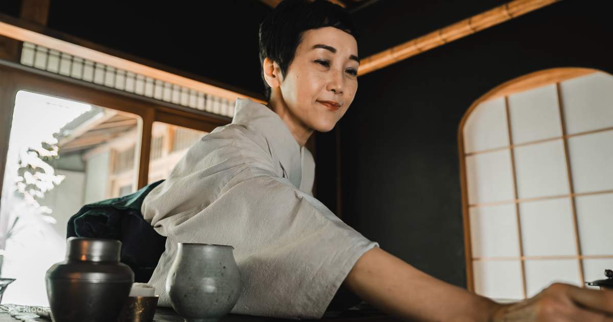 Japanese cultural experience at Takarazuka - Kohakuken (Tea and D - Klook United Kingdom